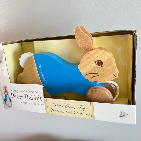 Toys | Nib Original Peter Rabbit Pull Along String Wooden Toy ...